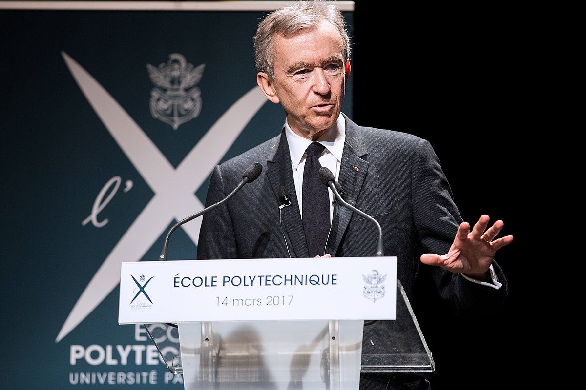 Transaction Exceptionnelle : Bernard Arnault (LVMH) fait l'acquisition ...