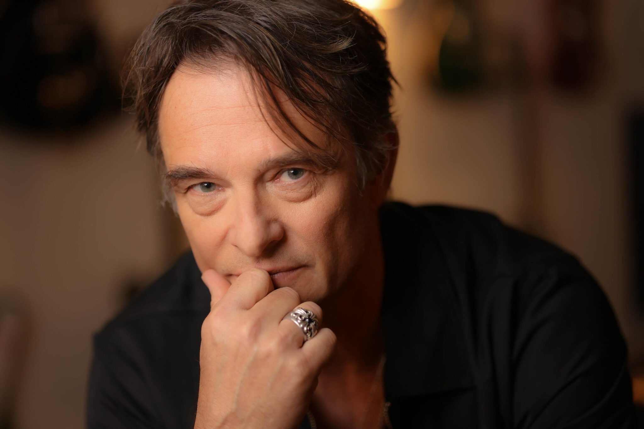 David Hallyday : L'Héritage d'un Lion, la Voix d'un Fils - Bobea
